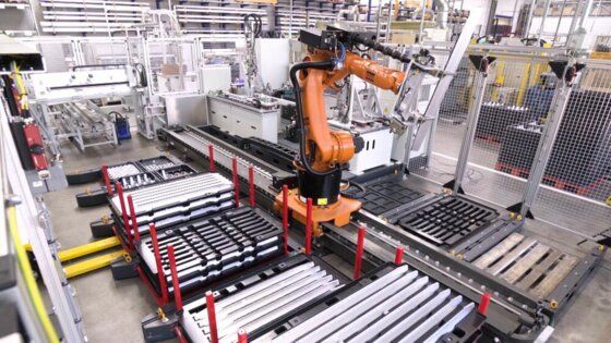 Automation Track Production - Kässbohrer Geländefahrzeug AG